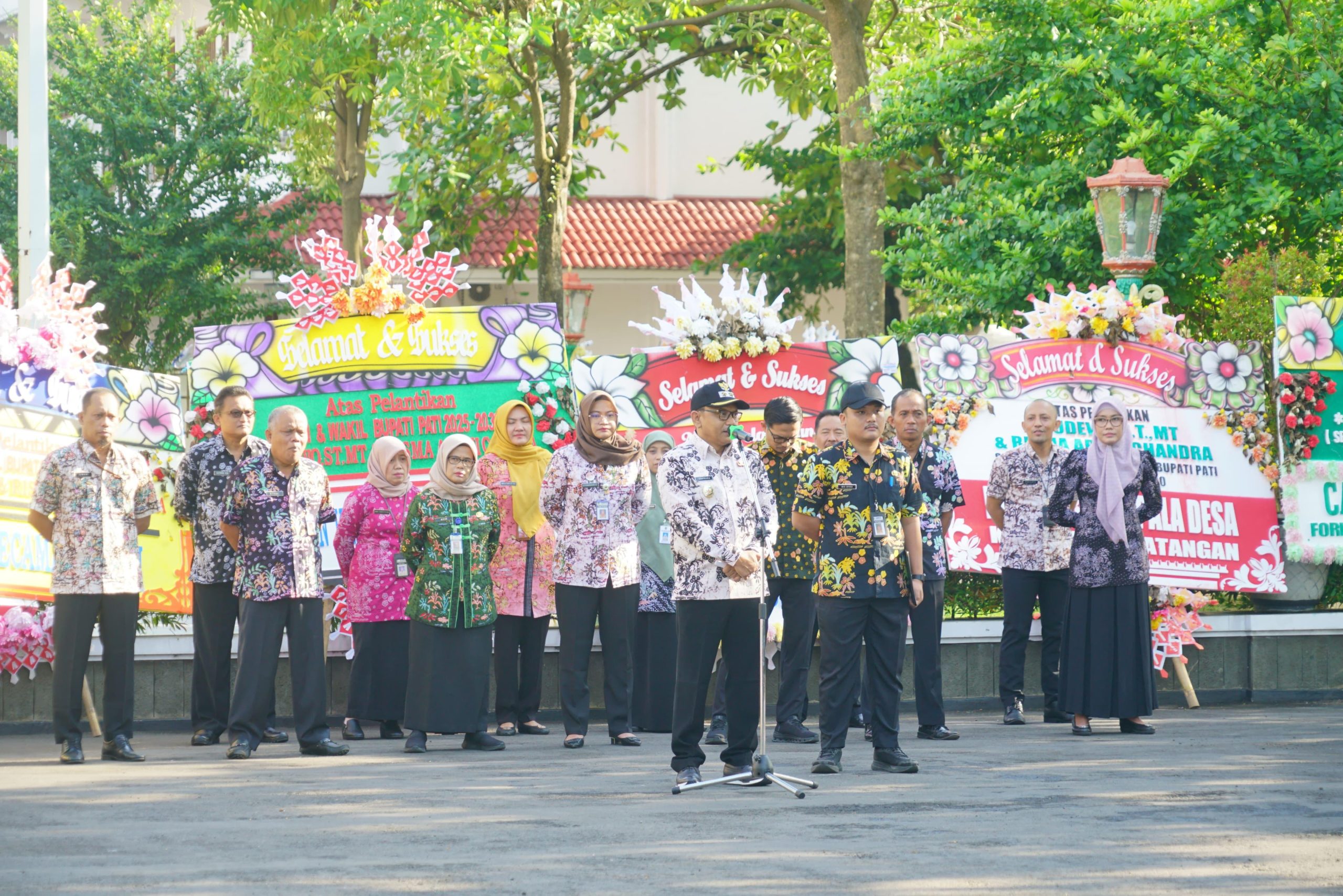 Wakil Bupati Pati Risma Ardhi Chandra Pimpin Apel Perdana di Halaman ...